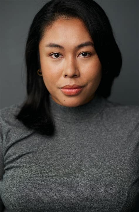 Shafiqhah Efandi смотреть фильмы и сериалы онлайн