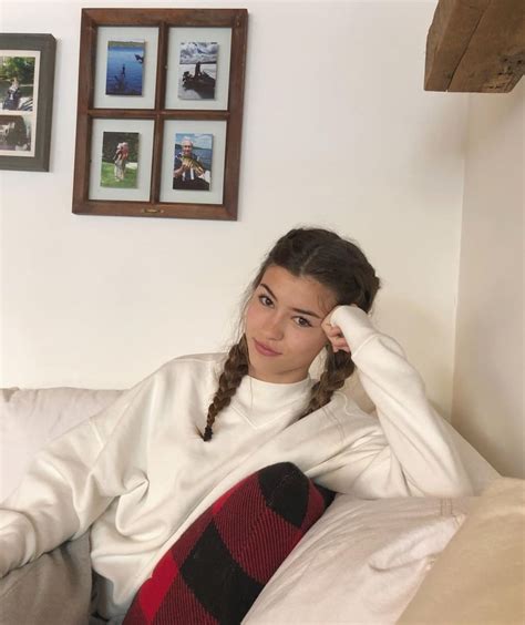 Ava Rose Beaune Image