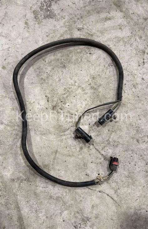 License Plate Pigtail From Chassis Harness To Light Harness Keeprtuned