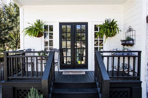 Like The Color Of The Deck And Door Black Deck Black Railing House