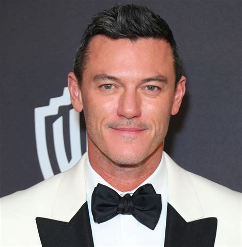 『007』ジェームズ・ボンドは 遊び人でなくて良い”、ウワサの次期ボンドがコメント Frontrow