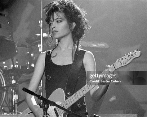 Susanna Hoffs Photos And Premium High Res Pictures Getty Images