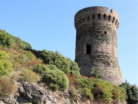 Tour Génoise De Losse Corse