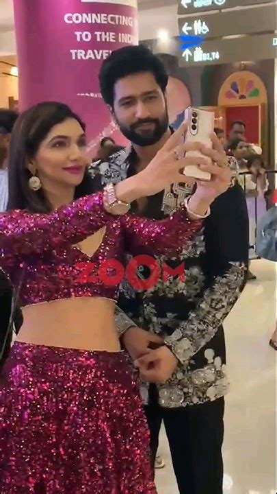 Vicky Kaushal Takes A Selfie As He Arrives At 68th Filmfare Awards 2023