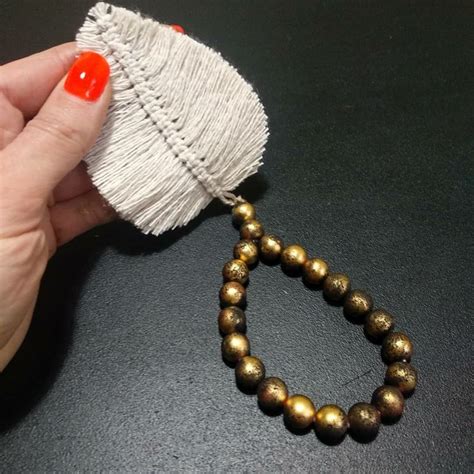 Бусы на бутылку | Beaded bracelets, Beaded, Jewelry