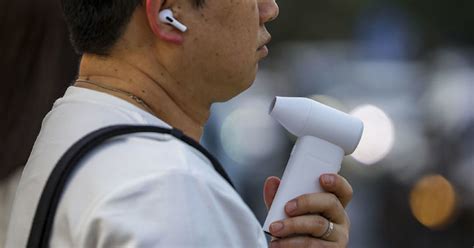 덥고 습한 날씨