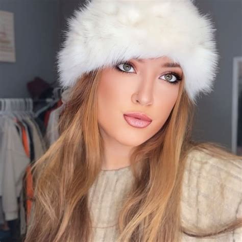 Cait Byerly Caitbyerly • Threads Say More