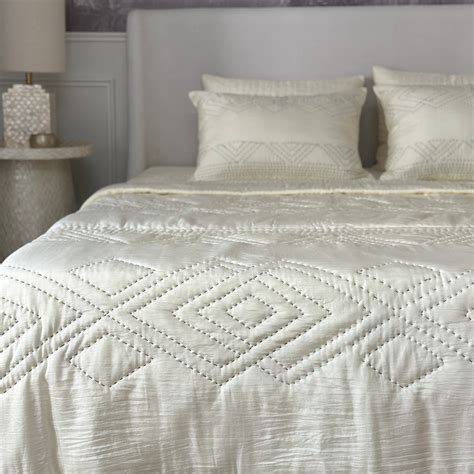 Ivory Quilt Etsy