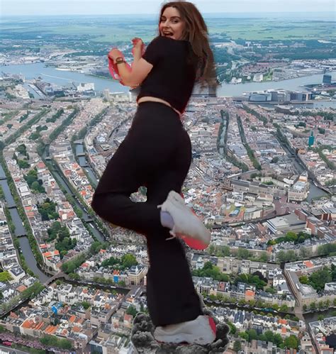 Giantess Loserfruit By Simapo On Deviantart