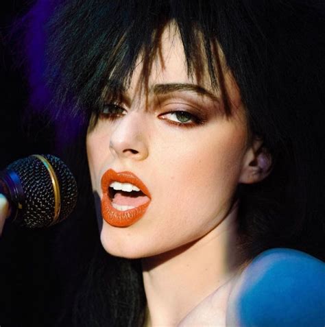 Riki Wiki Born Age Career Musical Artist Discography Wikiake