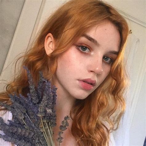 Cute Sfwredheads