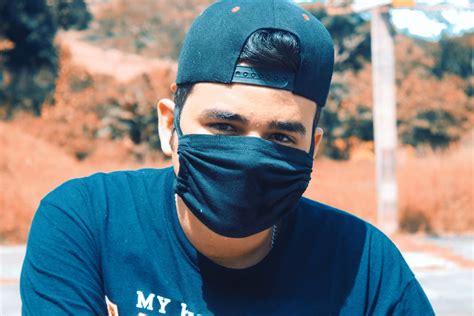 Darkey Productor Y Cantante