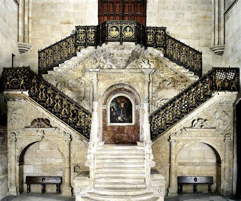 Escalera Dorada De La Catedral De Burgos Diego De Siloé Renacimiento Español Arquitectura