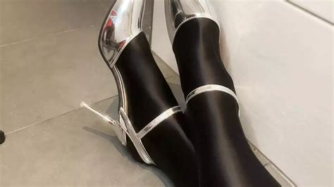 Silver Heels Und Spandex Strumpfhosen Xhamster