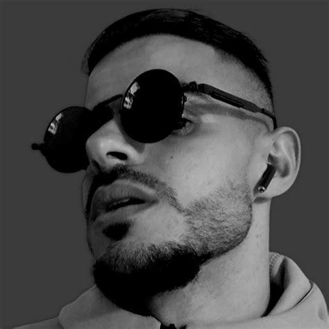 ميدو معلوميات Youtube