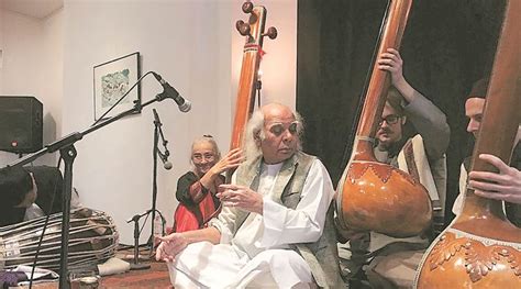 Dhrupad Maestro Ustad Sayeeduddin Dagar Falls Silent Mumbai News The Indian Express