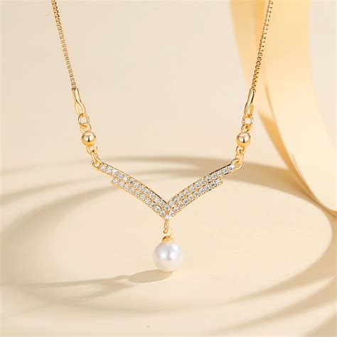 Jual Lanme Jewelry Kalung Titanium Wanita Mewah Kristal V Necklace Kalung Fuji Lapis Emas