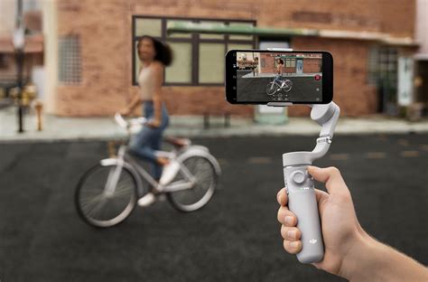 Представлен стабилизатор с селфи-палкой DJI OM 5 — Wylsacom