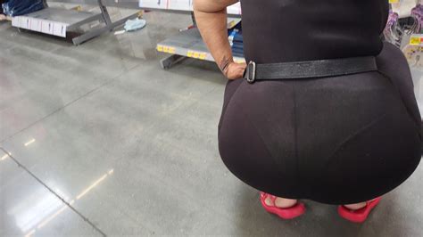 Thick Big Ass Latina Milf In See Through Black Leggings Spandex
