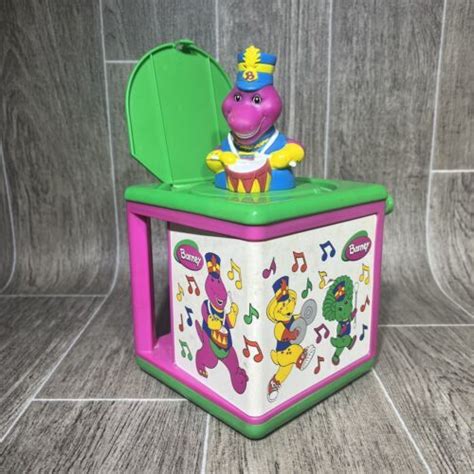 Vintage Barney In The Box Pop Up Toy Wind Up 1997 Hasbro Works 4655245841