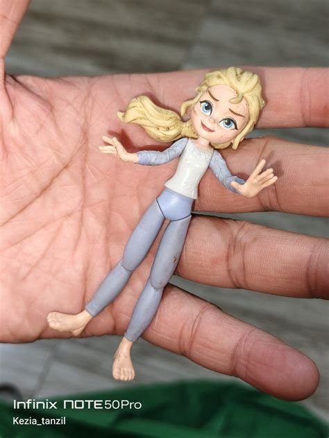 Action Figure Figur Olaf Olap Anna Ana Elsa Frozen Frosen Artikulasi
