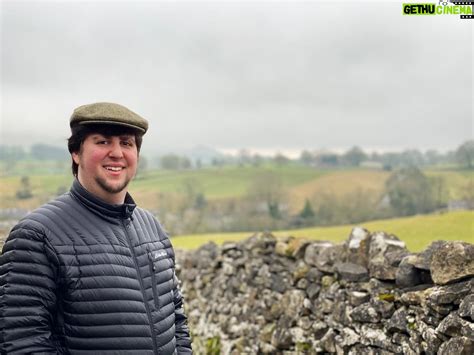 Jonathan Jafari Most Liked Photos And Posts Gethu Cinema