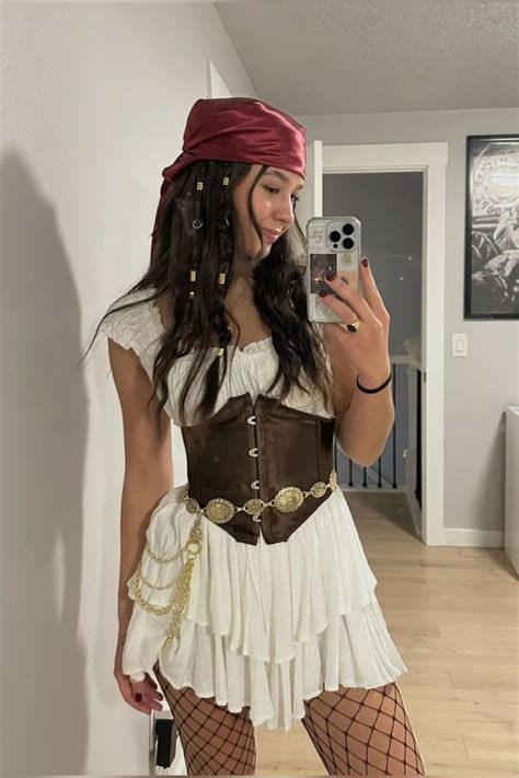 30 Super Cool Halloween Costumes For Teenage Girls Hubpages