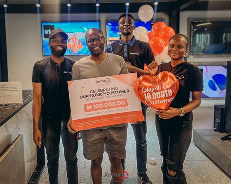 Jamara Home Celebrates 10 000th Customer With A Stylish Surprise And