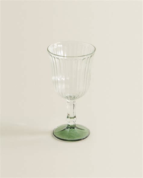 Raised Design Wine Glass Zara Home Zara Home España Zara