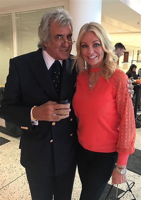 Dickinsons Real Deal Expert Cheryl Hakeney Quits Show To Work With Her Famous Love Island