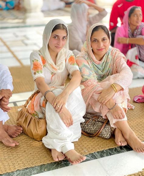 A Story Behind The Shining Success Of Muskan Dhaliwal Fox Interviewer