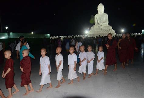 မာရဝိဇယဗုဒ္ဓရုပ်ပွားတော်မြတ်ကြီးအား အနယ်နယ်အရပ်ရပ်မှ ရဟန်း၊ ရှင