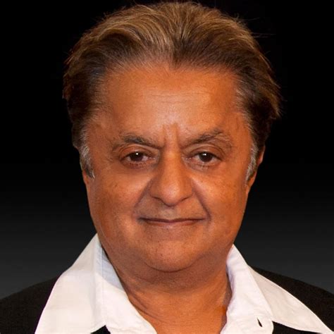 How Tall Is Deep Roy What Is He Doing Now Height Net Worth