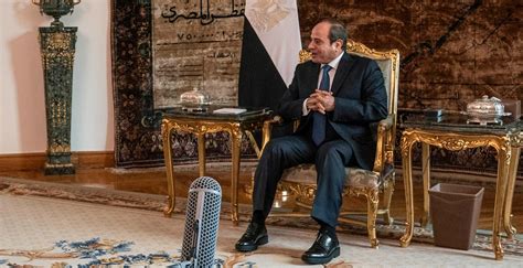 Sisi Vinner Valet I Egypten Styr Landet I Sex år Till
