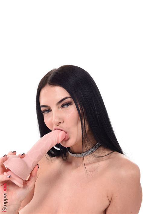 Busty Beauty Simon Kitty Enjoys Toying Her Tight Pussy In Sexy Lingerie 15 Photos