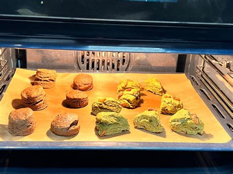 【超浓郁伯爵红茶司康图片】我在看窗外下厨房