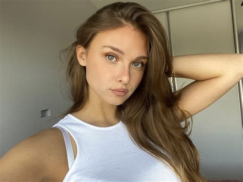 Wiktoria Oliwia Ignaczak Z Prochowic Koło Legnicy Walczy O Tytuł Miss Polonia 2021 Jest Już W