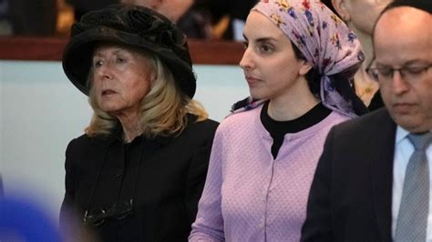 Former Us Sen Joe Lieberman Of Connecticut Remembered For Bridging Political Divides