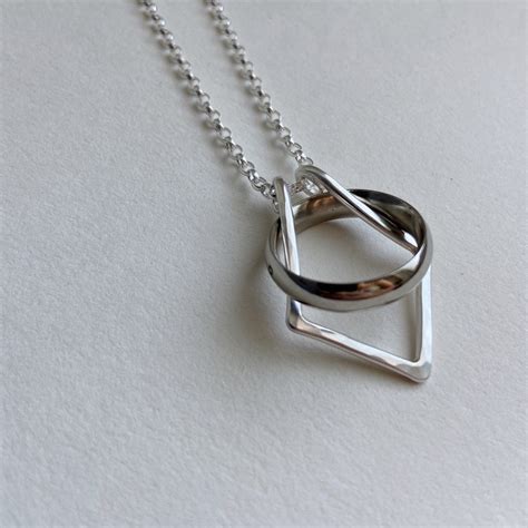 Ring Holder Honeybourne Jewellery