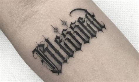 10 Tatuajes De Letras En El Brazo