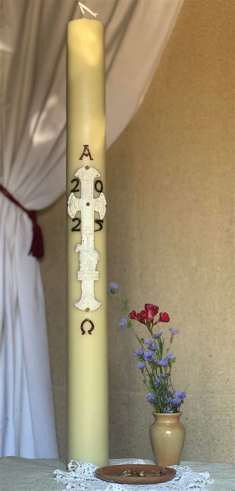 Cierge Pascal De Tradition 2025 Cathédrales