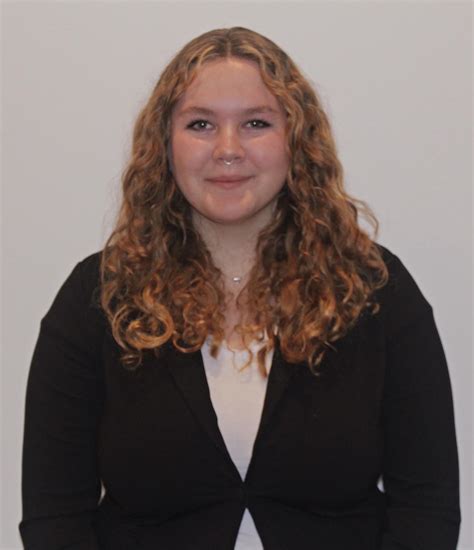 The Oracle Adele Davis Student Body Vice President