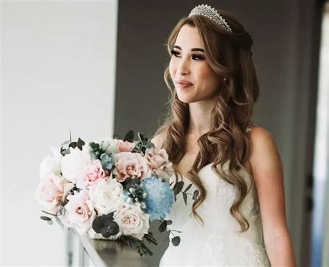 Brynn Portfolio Archive Sofi And Flora