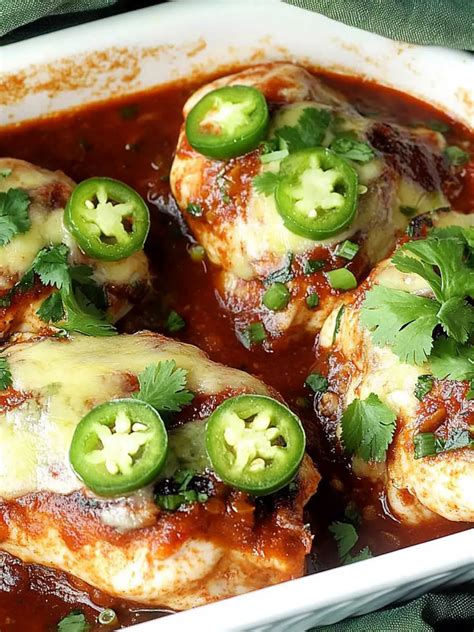 Easy Baked Chicken With Ranchero Sauce Delicious Tex Mex Dinner