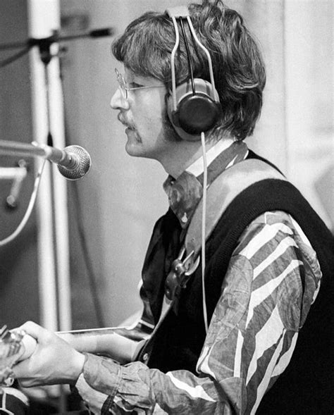 Pin By David Bryant On The Beatles John Lennon Beatles Lennon The