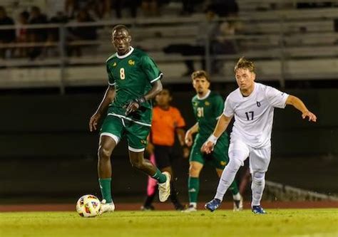 From South Sudan To Virginia Eliuda Delivers For George Mason George Mason University