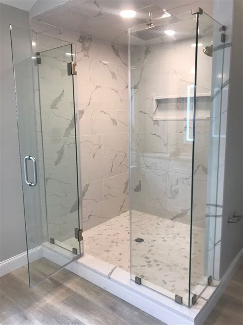 Glass Shower Enclosure In Modern Bathroom Stand Up Glass Shower Ideas