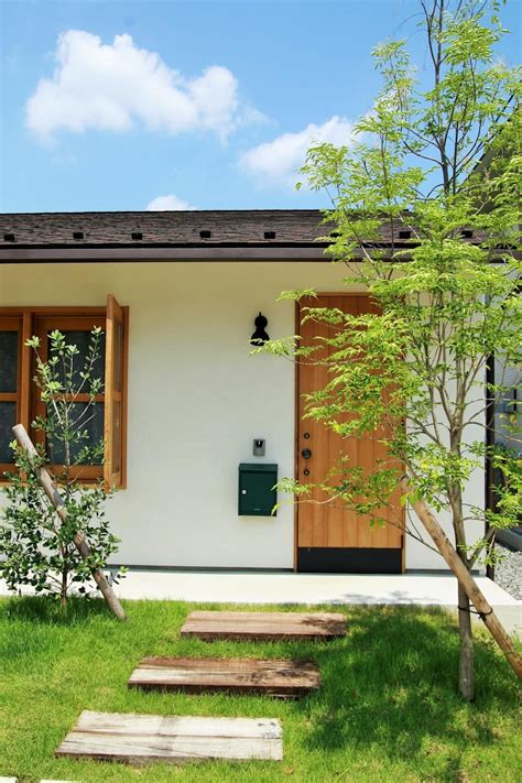 池田のいえ Living Design Homify エクステリア 家 外観 庭