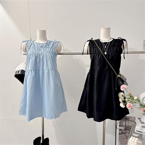 이프유마인 페미닌바캉스룩 여름 유즈 라운드넥 셔링 프릴 리본 스트랩 와샤 바스락 아노락 바람막이 A라인 플레어 캉캉