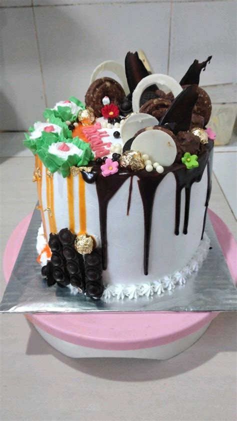 I Made Rapiana On Linkedin Ala Rumahan 😁😁 Fast Birthday Cake